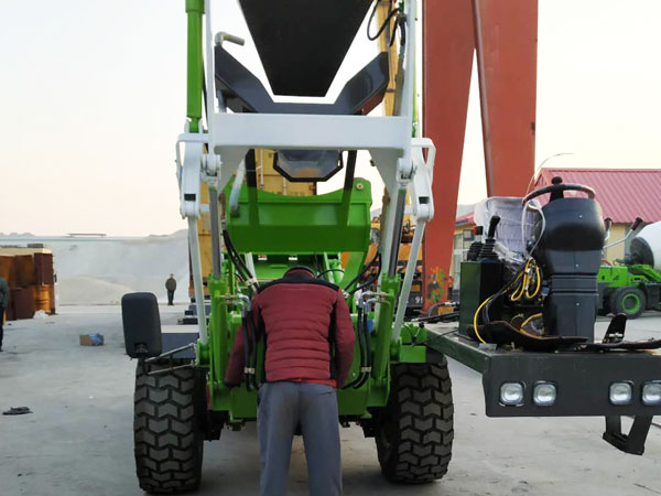 Self Loading Concrete Mixers - Load, Mix And Discharge at 270 degrees