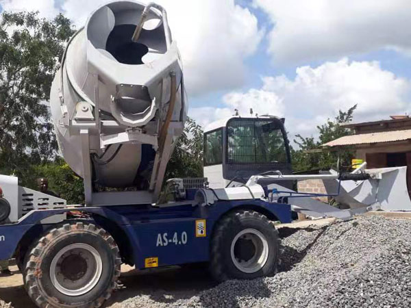 Self Loading Concrete Mixers - Rotate 270 Degrees - Functional